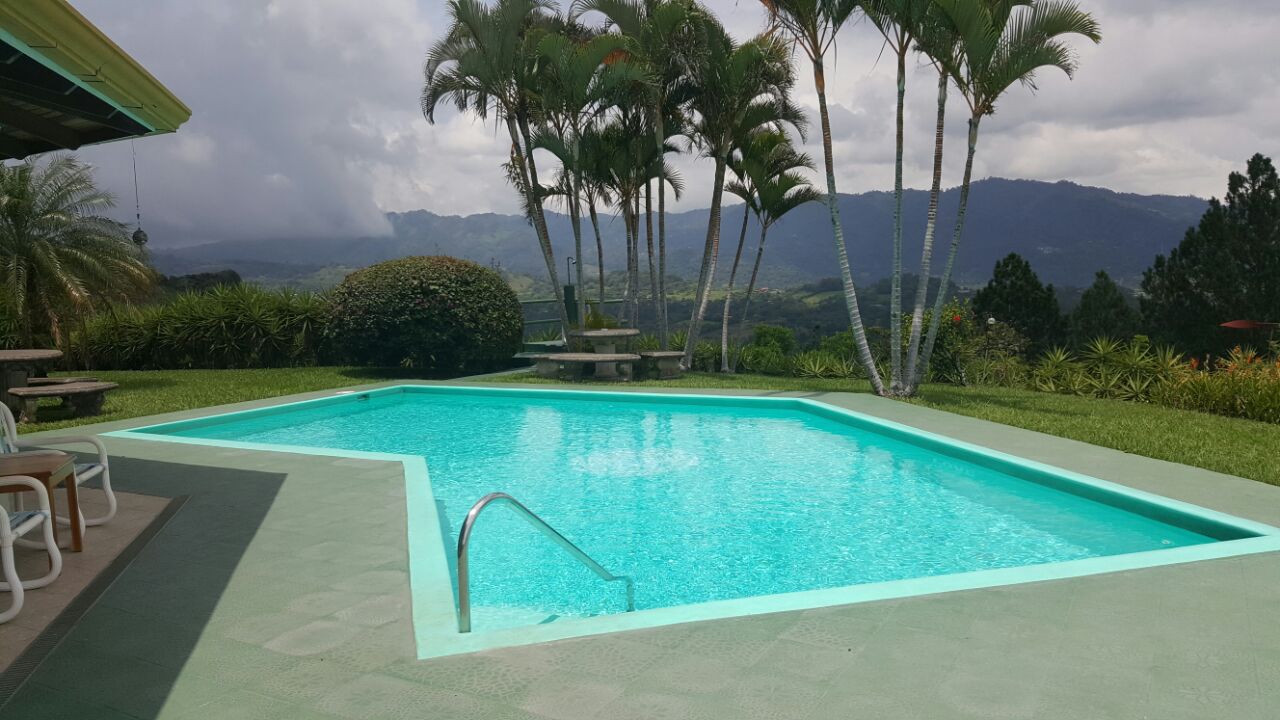 Soluciones Contacto Logístico en Costa Rica: Construccion de Piscinas y ...