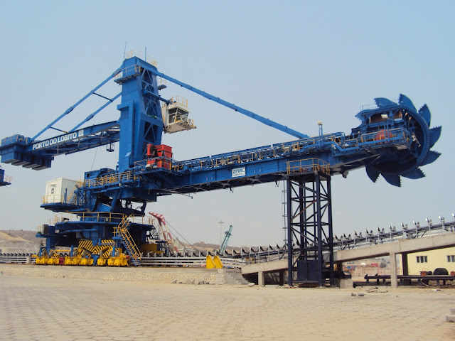 Guimarães - Lobito: Terminal de minério.2