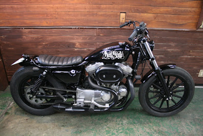 Custom Motorcycles: ESTILO: Brat Style (Custom)