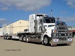DERMAGA ARMADA CONTAINER HOLDING: service and product