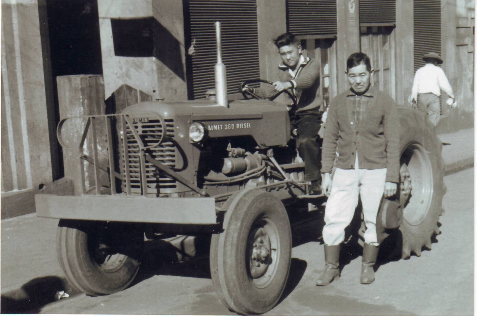 Tratores Antigos: Fotos Antigas: Valmet 360 em Andirá - PR