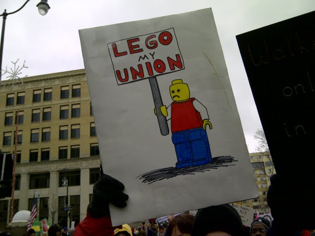 WOUNDED BIRD: PRO-UNION SIGNS IN MADISON, WISCONSIN