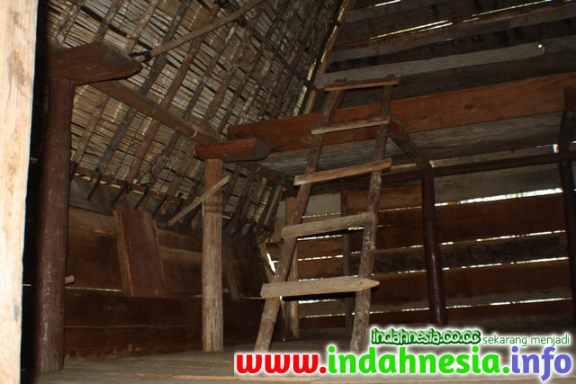 Indahnya Indonesia: Sopo Dan Ruma Batak : Kekayaan Arsitektural Bangso ...