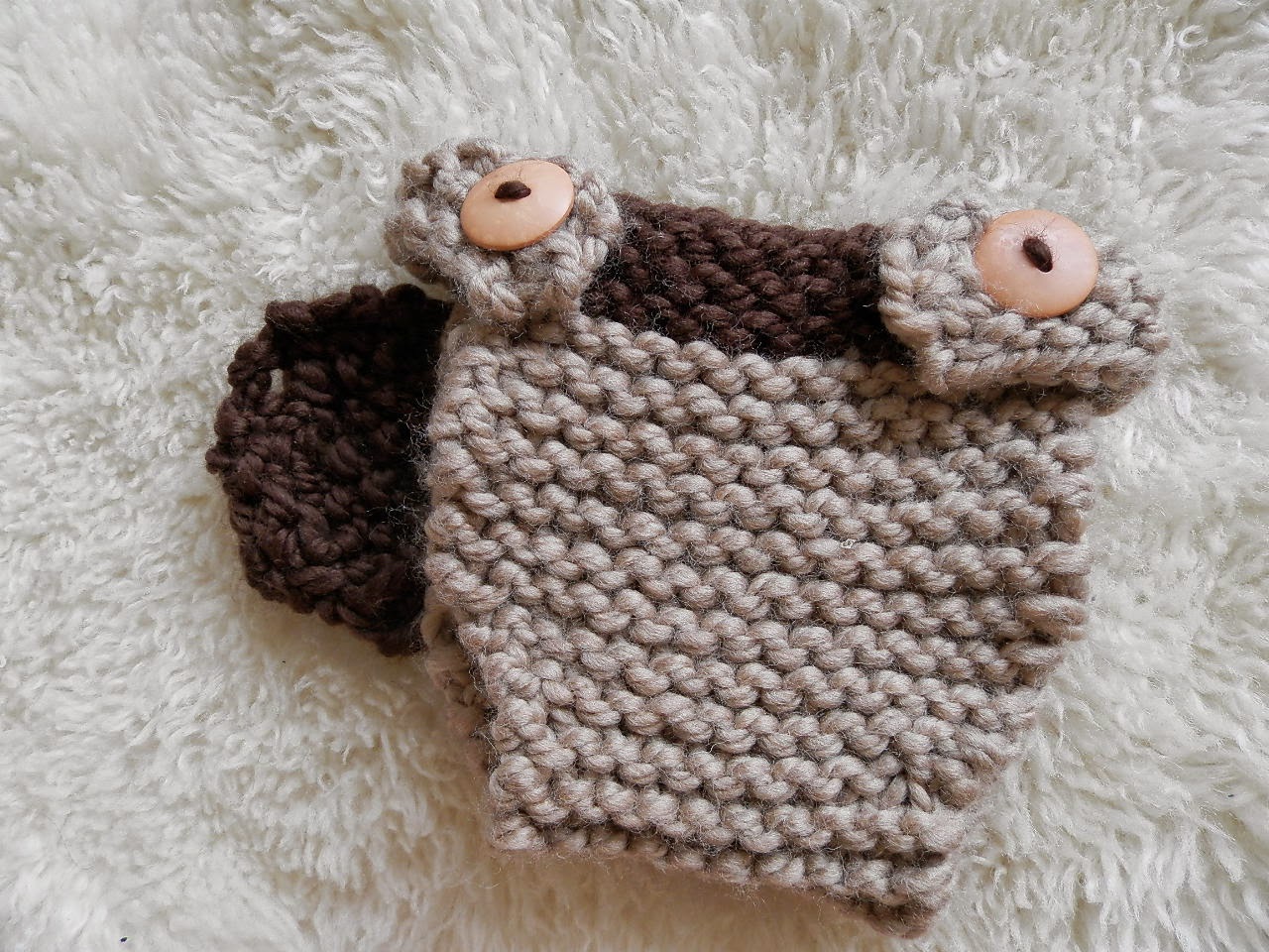 Honey Nutbrown's: Knitting! Woodland Beaver Kit Hat and Tail