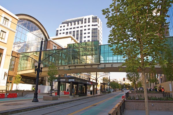 Making Memories Of Us: Visiting Temple Square