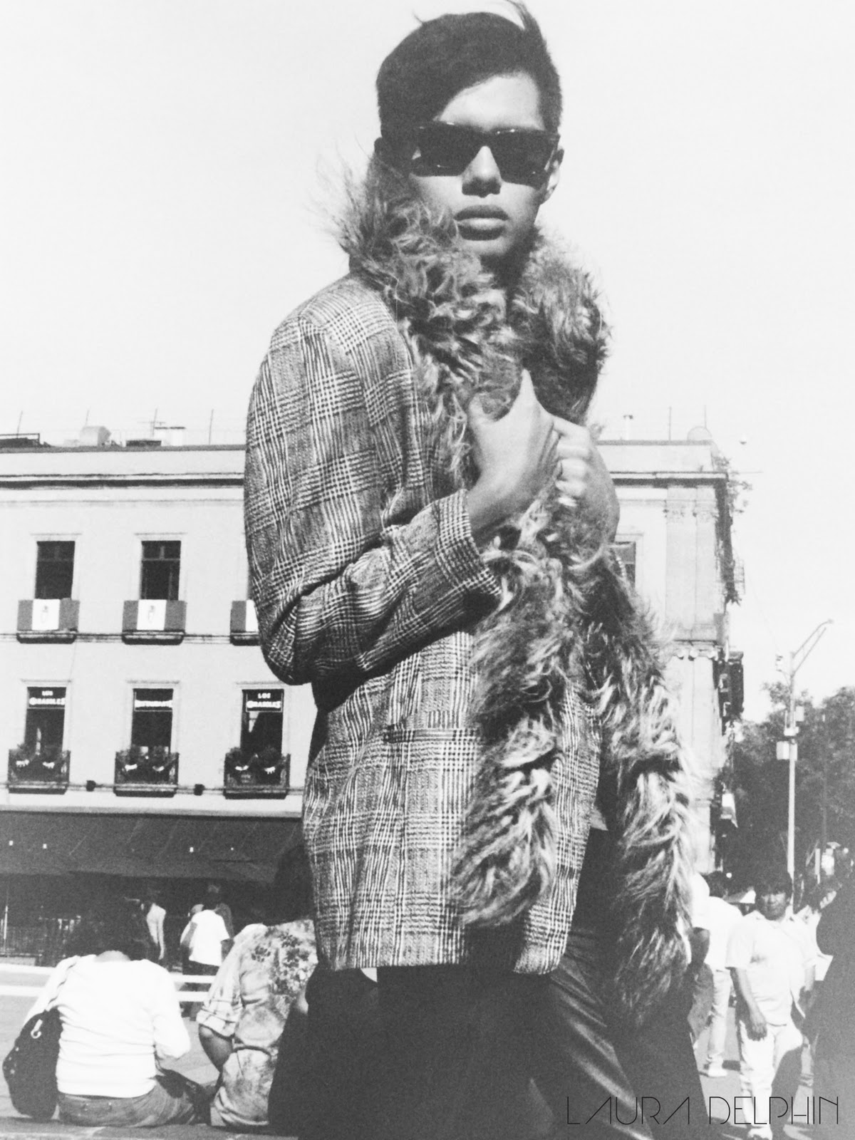 Laura Delphin: Alberto Monterrosas