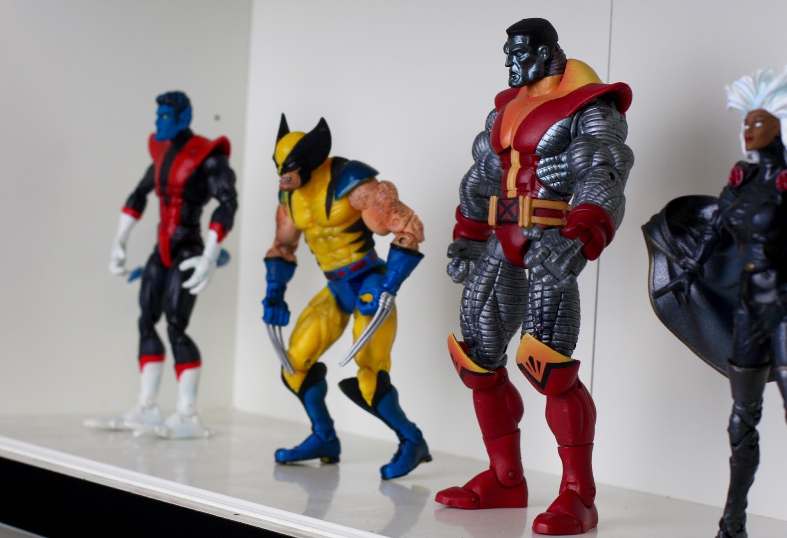 GEEK DIY BAM!: MARVEL LEGENDS ACTION FIGURES DISPLAY CASE DIY