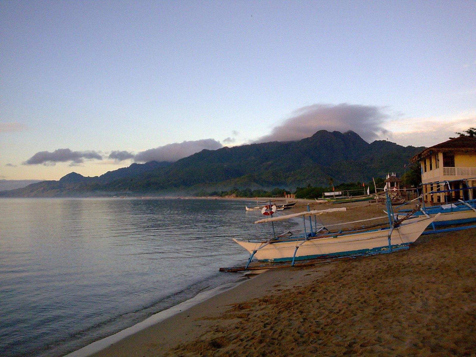 The Beach of Laiya Aplaya in Batangas |Filipino Sojourner