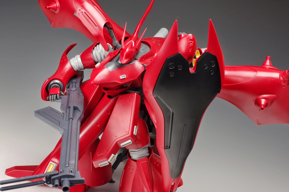 GUNDAM GUY: RE/100 MSN-04 II Nightingale - Review by Schizophonic9