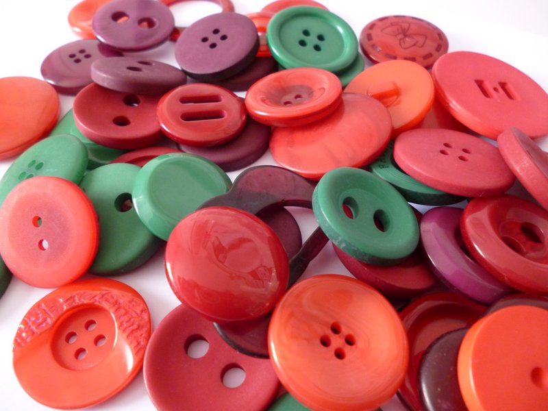 paper-and-string: BIG buttons