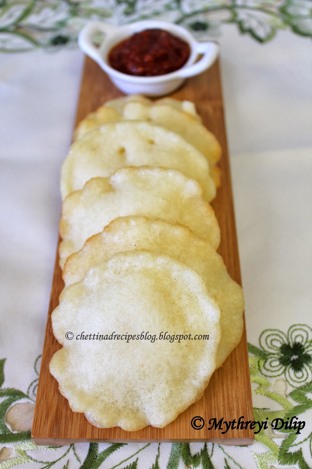 Chettinad Vellai Paniyaram Recipe / Vellai Paniyaram - Chettinad Recipes