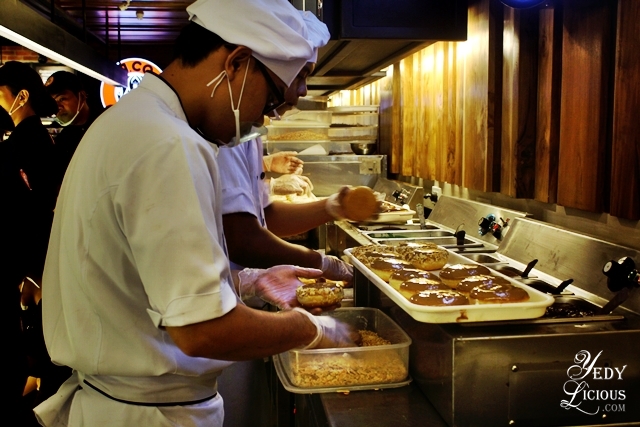 J.CO Donuts and Coffee at SM East Ortigas & the New J.CO Premium ...