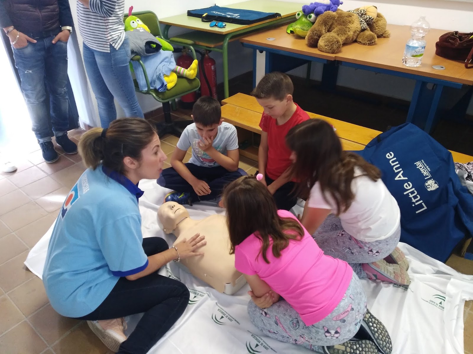 ESCUELA ESPACIO DE PAZ. CEIP MAESTRO ROGELIO FERNÁNDEZ: APRENDIENDO A ...