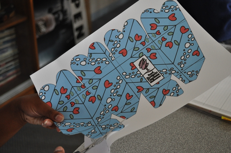 I teach art: Repeat Pattern Gift Box Designs