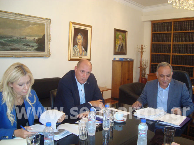 o iakxos : ΠΑΝΤΑ ΠΡΟΗΓΕΙΤΑΙ Ο ΙΑΚΧΟΣ