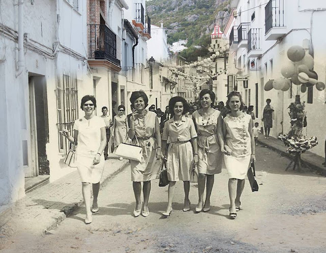 Manuel Cabello y Esperanza Izquierdo. "El blog de Ocurris". En Ubrique ...