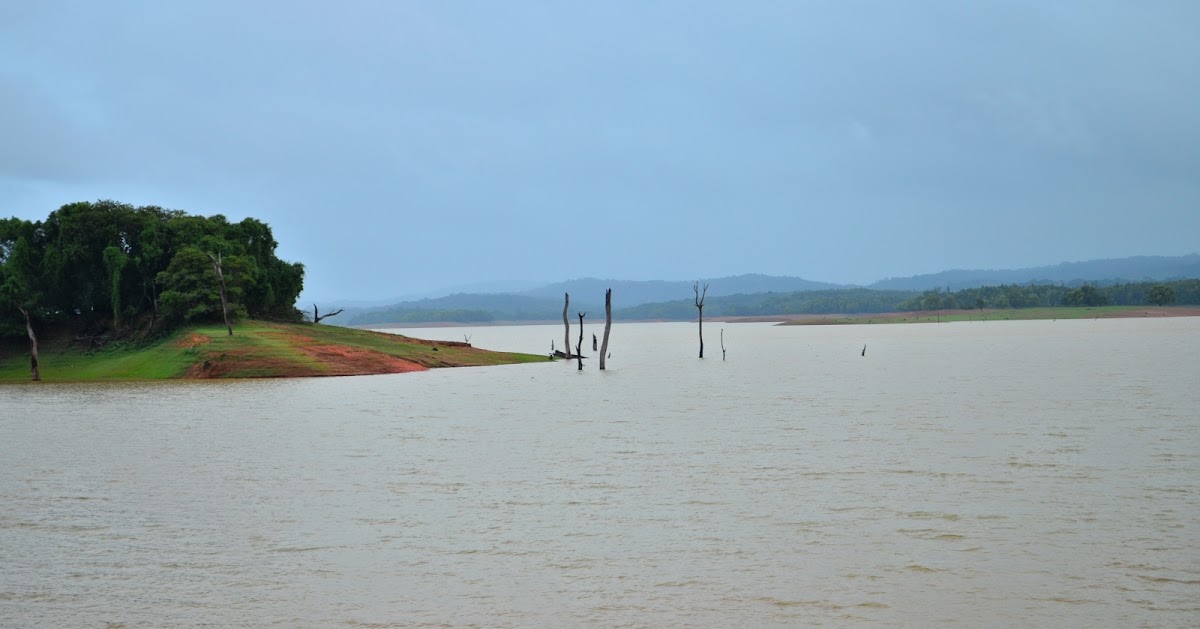 Sharath Hassan A Travelling Photographer: Sigandur back water and ...