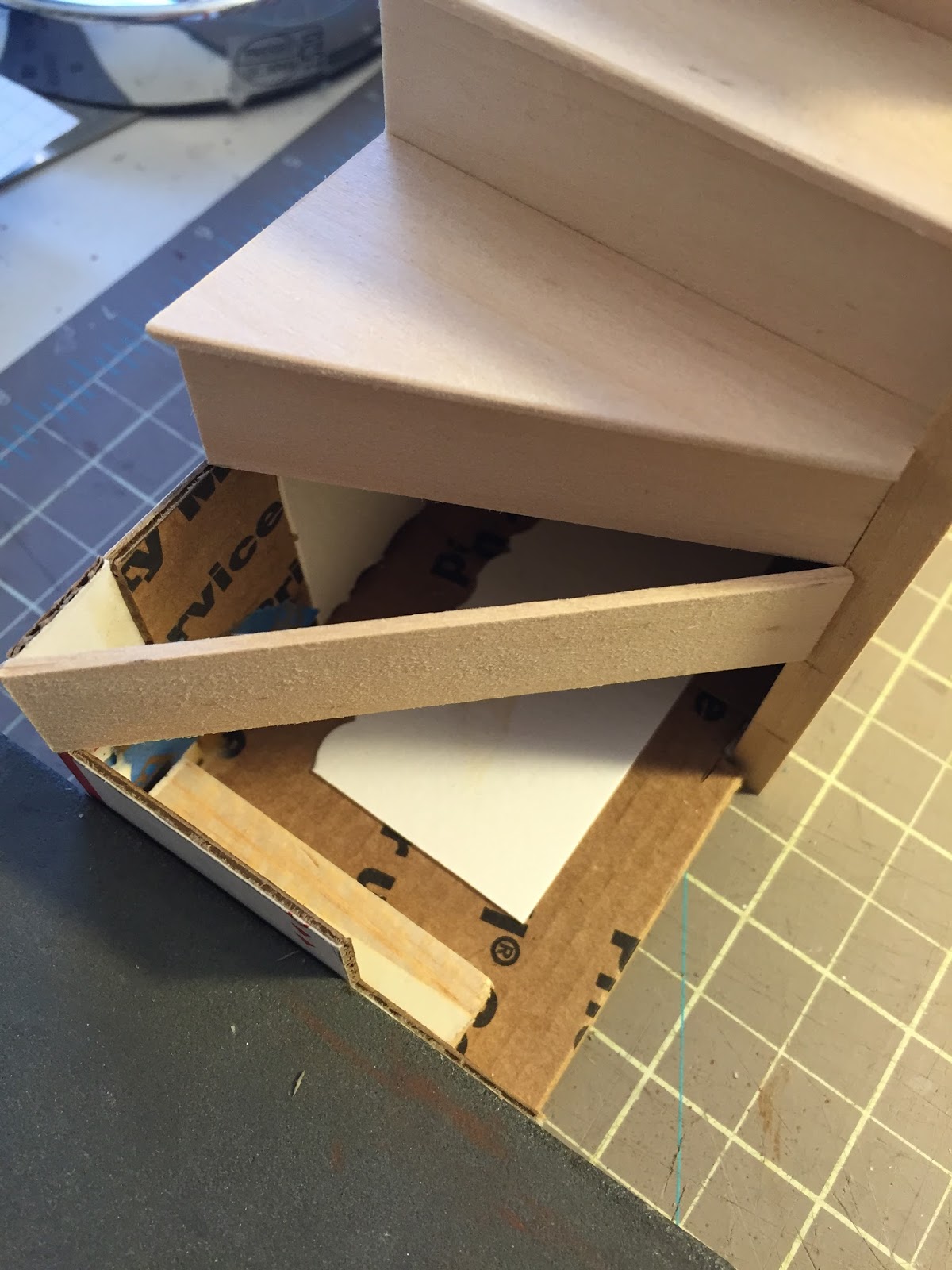 dollhouse corner stairs | Nature's Soul Miniatures