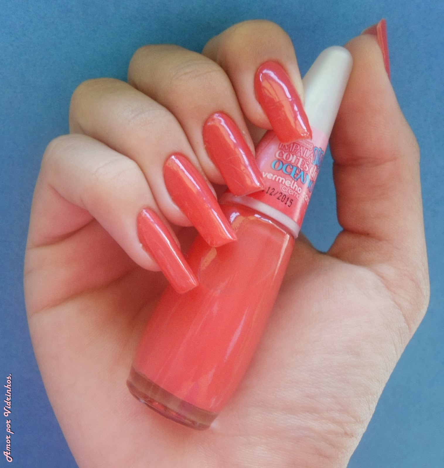 Amor por Vidrinhos: Vermelho Coral, Impala.