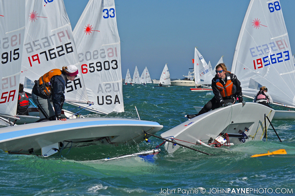 How to Sail the Laser: LASERS CAPSIZE
