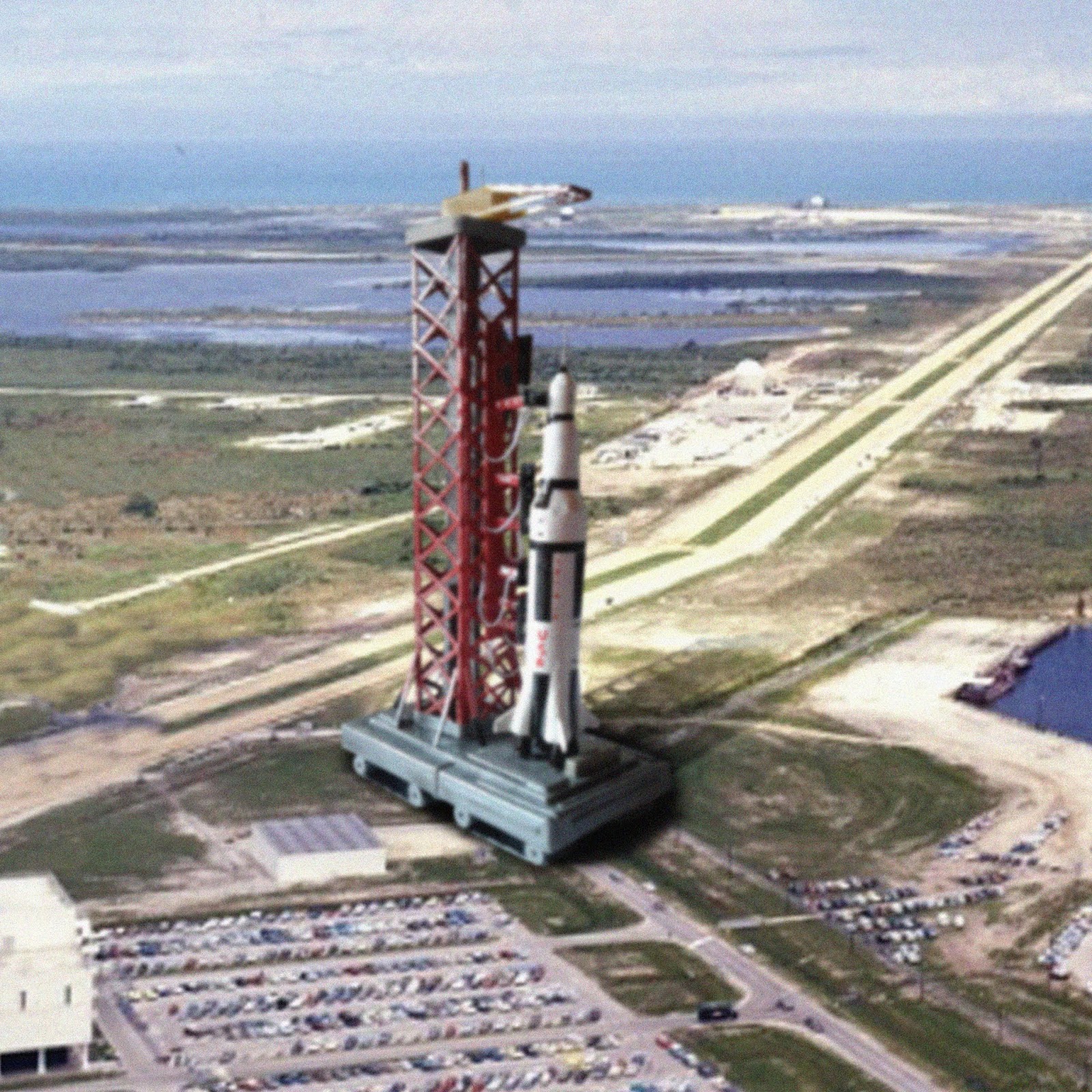 Capitan Ran Dohen: Cohete Saturno V