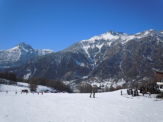 EssenceOfItaly.net Official Blog: Ski the Italian Alps!