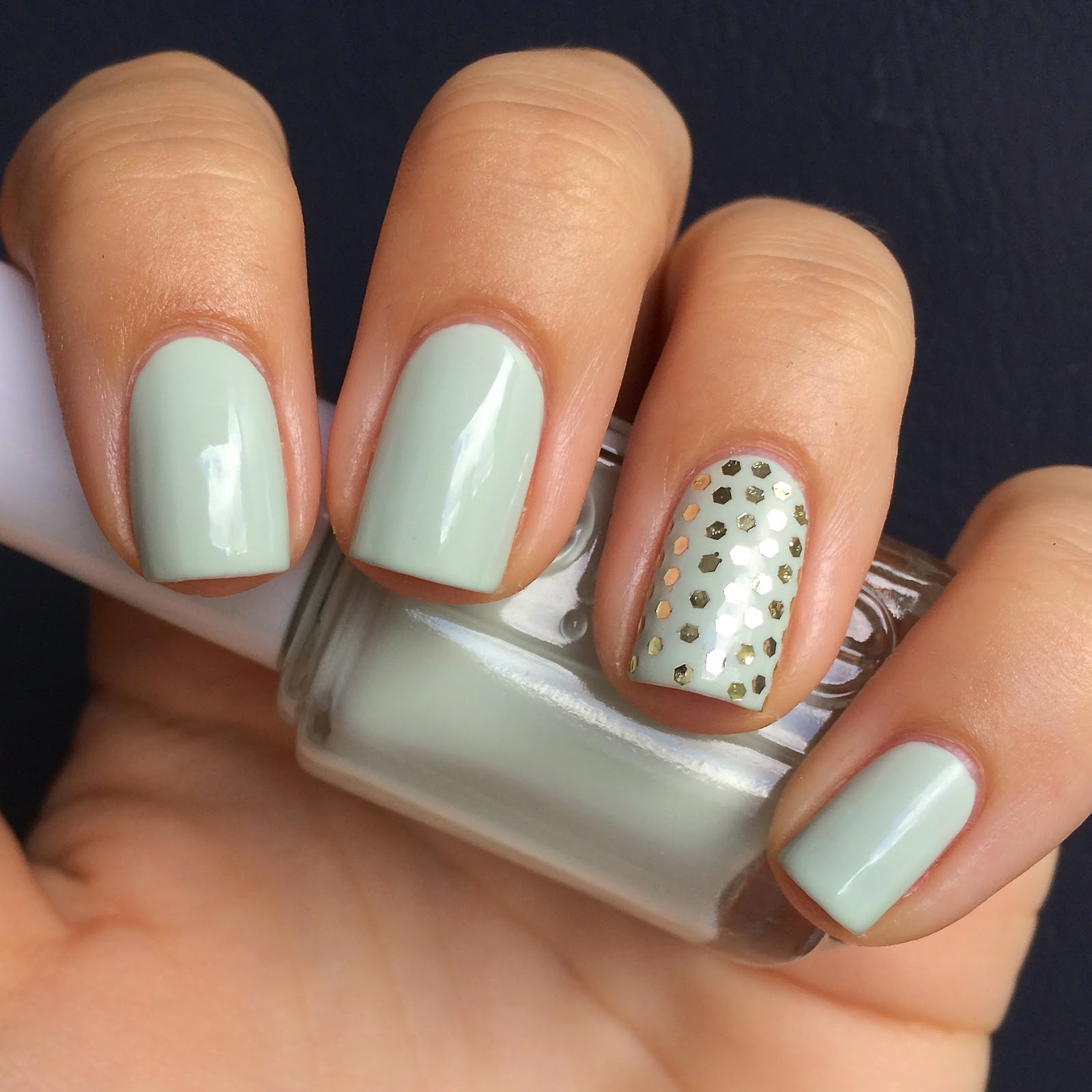 Nails Always Polished: Fancy Friday: Glitter