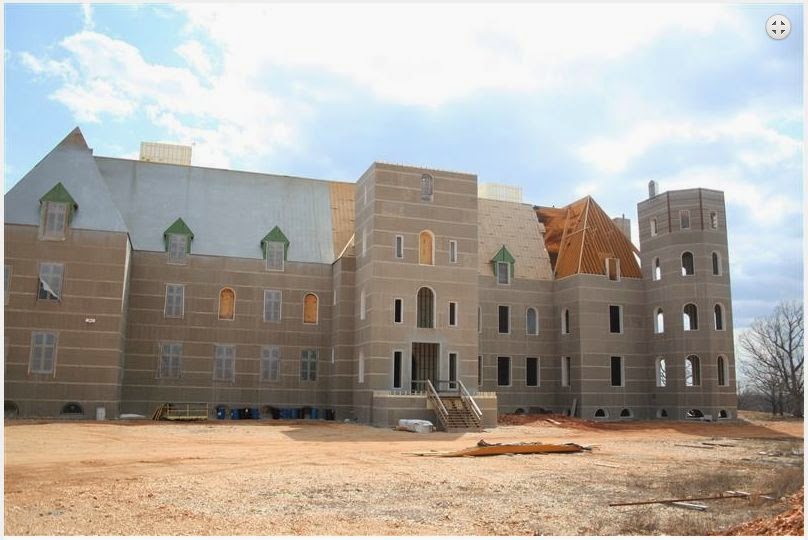 Château Pensmore in Highlandville, MO : Story of Pensmore, the 72,000 ...