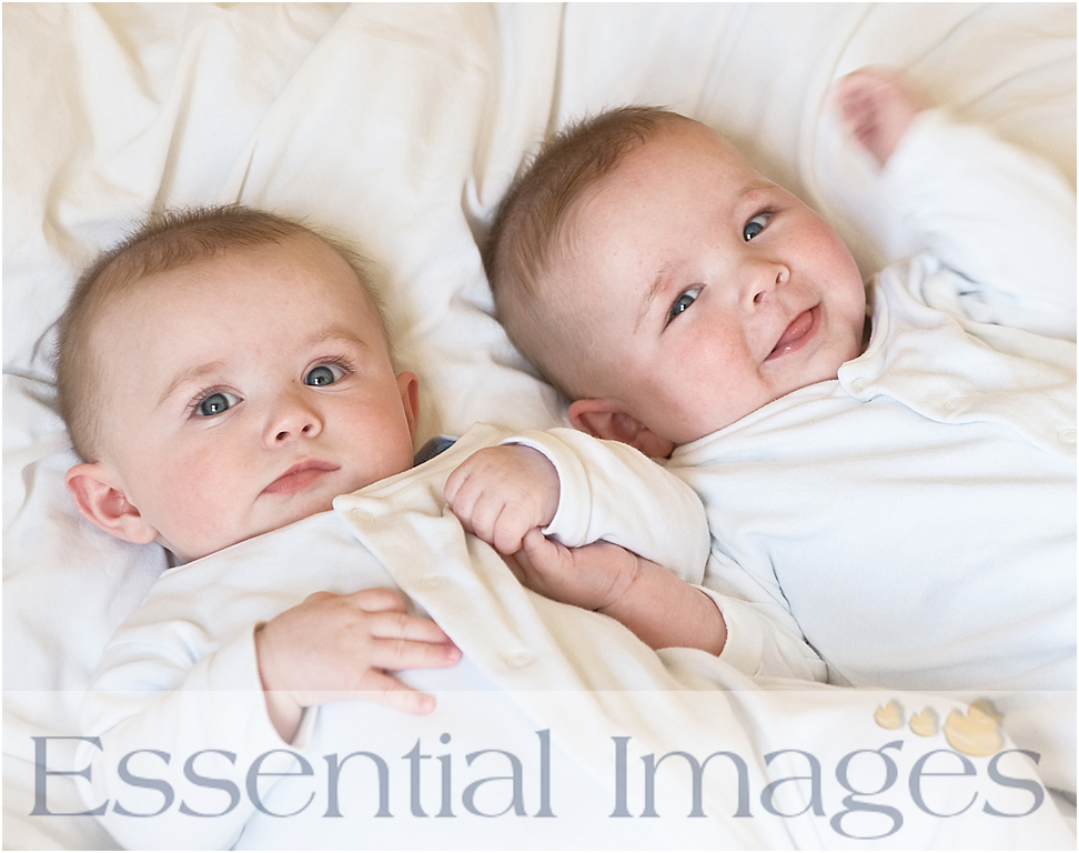 Cute Baby's & Smart Kids.: Twin Babies