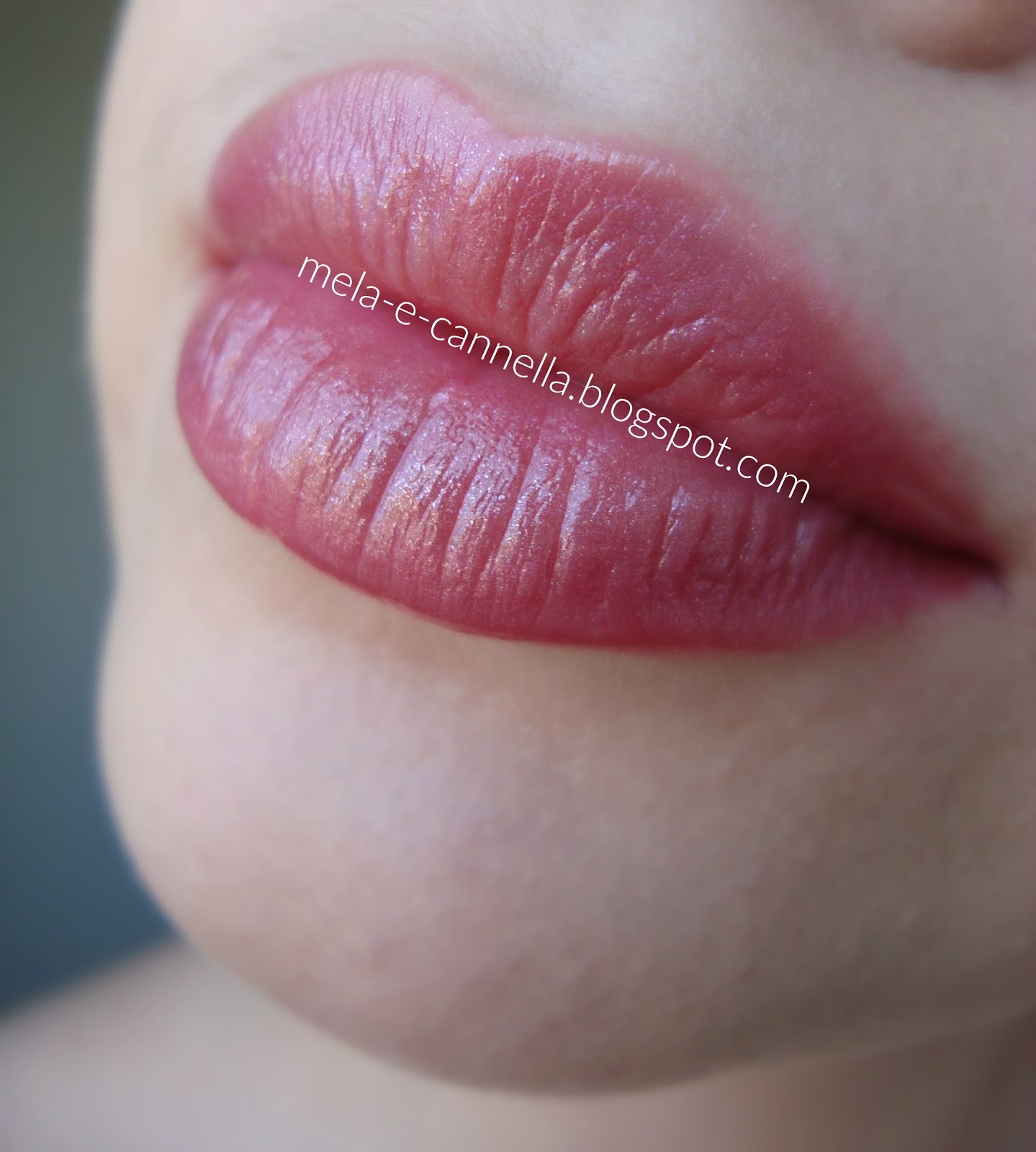 mela-e-cannella: AVON - True Colour Supreme Nourishing Lipstick ...