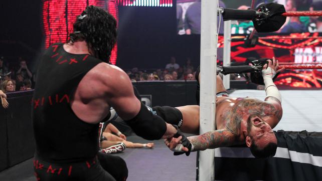 WWE In live!!!!: CM PUNK vs DANIEL BRYAN vs KANE