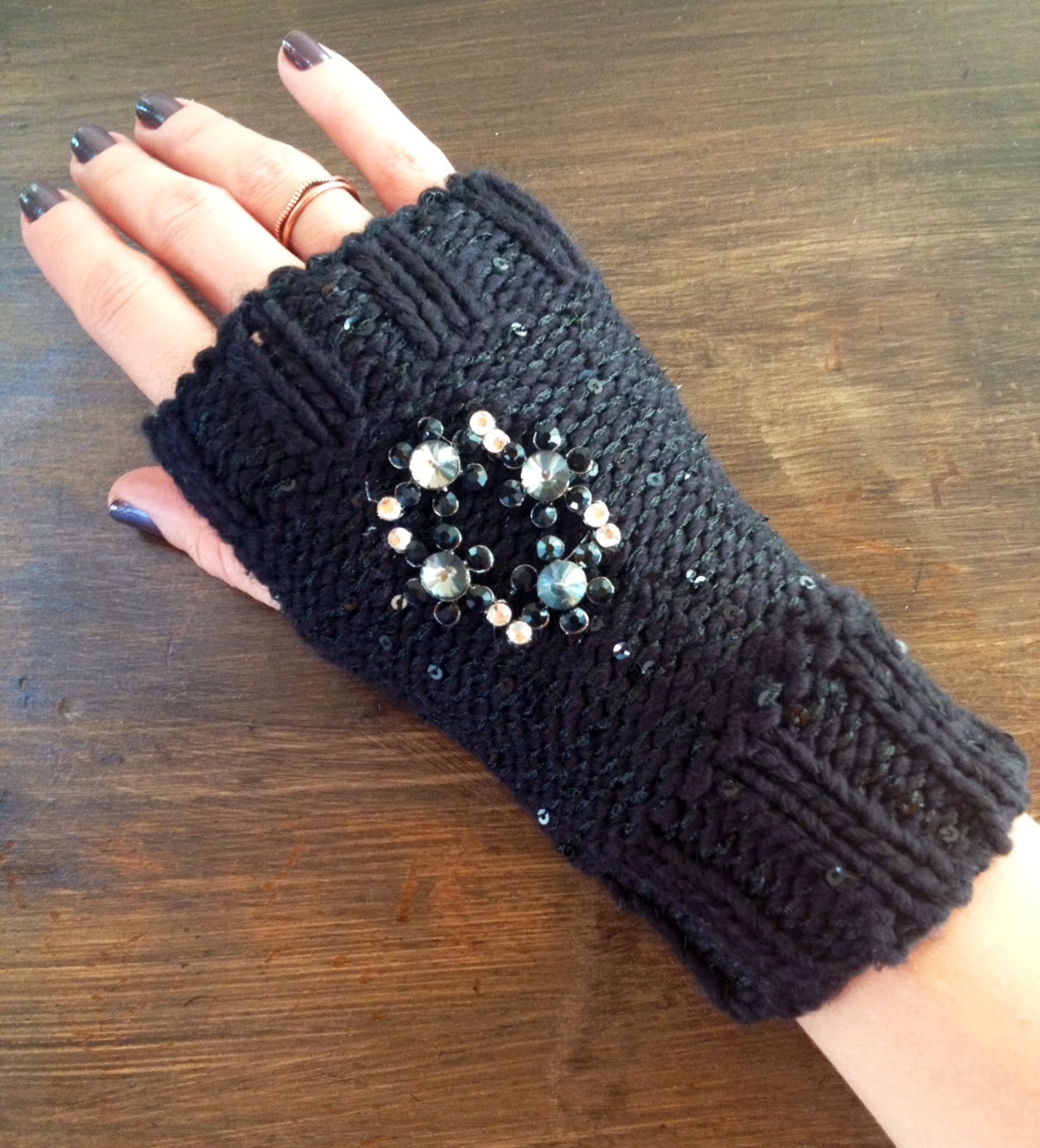 Aim To Create: DIY- Embellished Gloves- Perfect Christmas gift idea!!