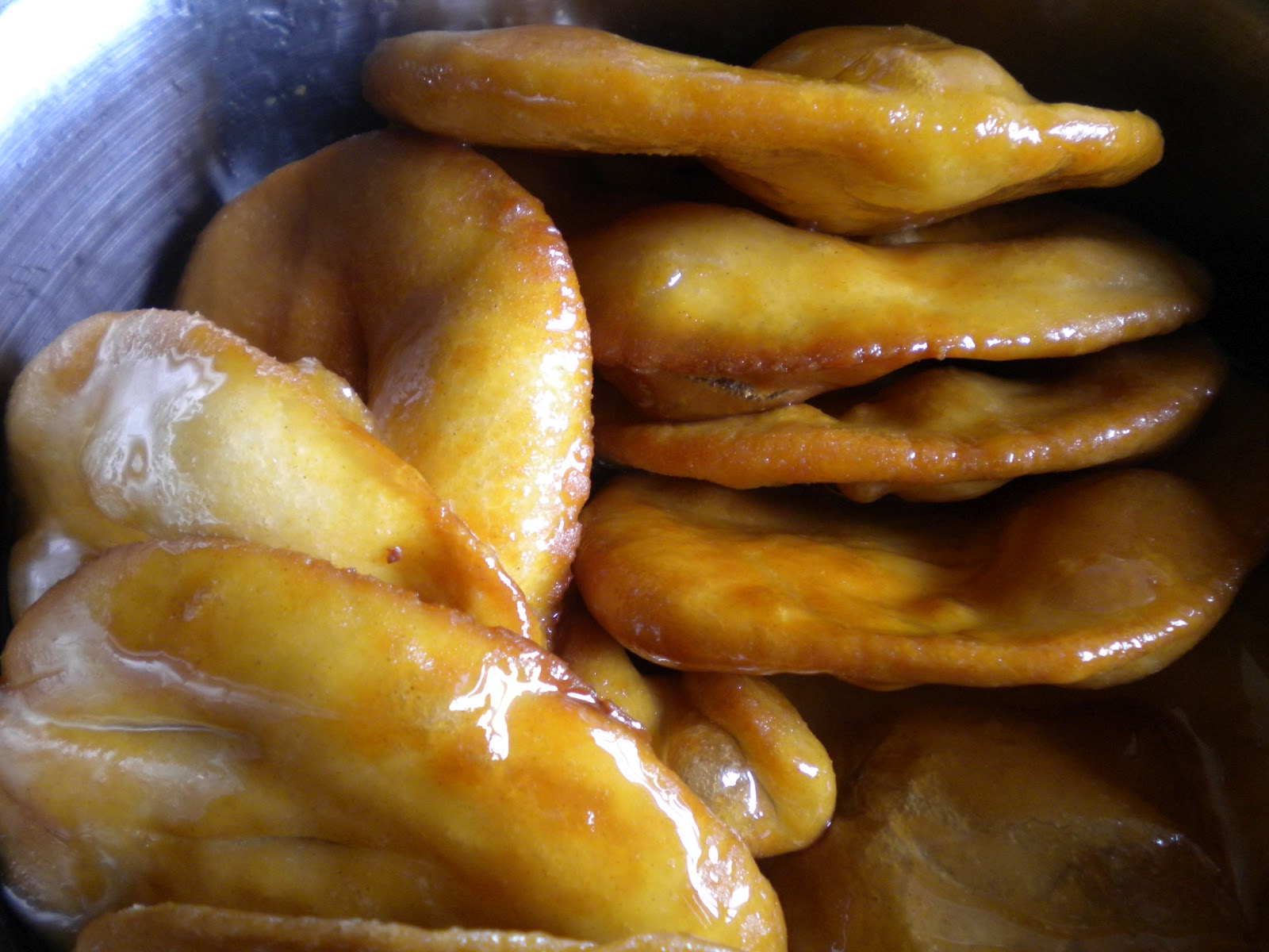 Food Stall: Goja o Jhiljhili