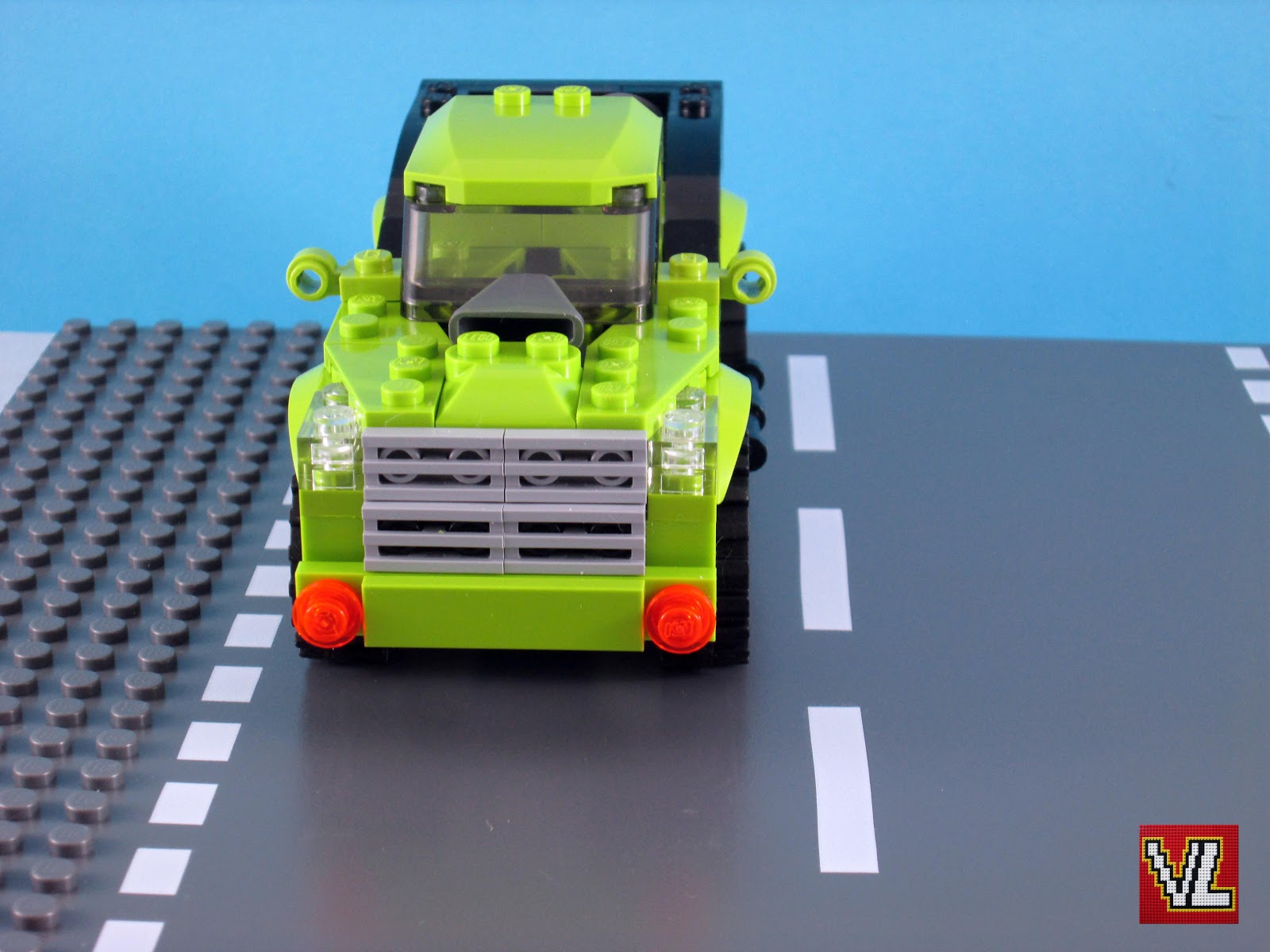 VIVOLEGO: 31007 - heavy-duty pickup truck