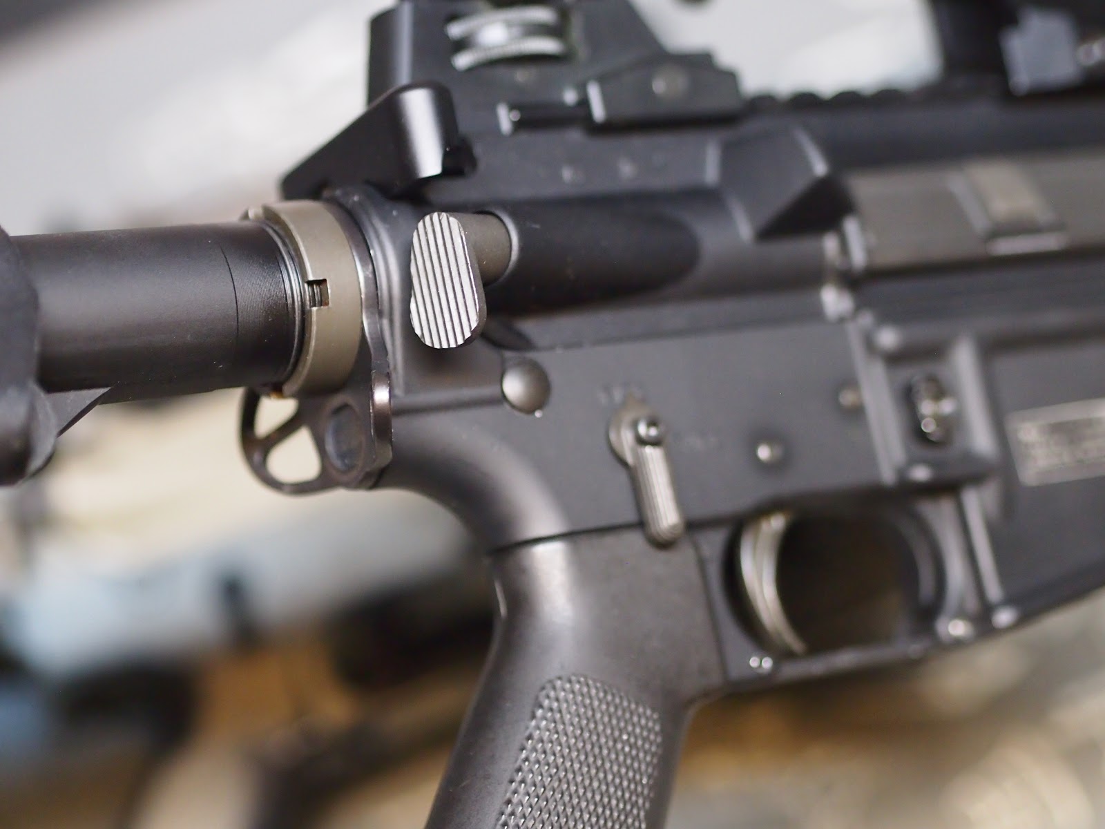 Mister Donut's Firearms Blog: DPMS Teardrop Forward Assist