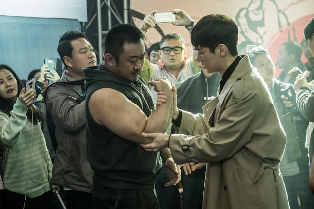 'Train To Busan's Don Lee Arm-Wrestles his Way Back to His Glory Days ...