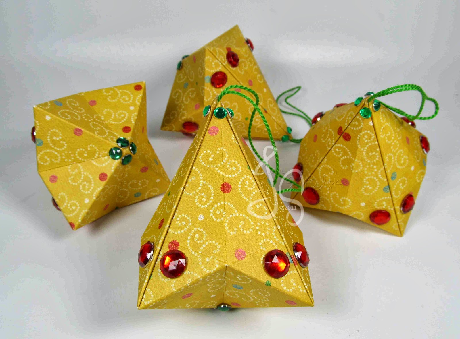 Tinker Planet: German Bells Blog Candy