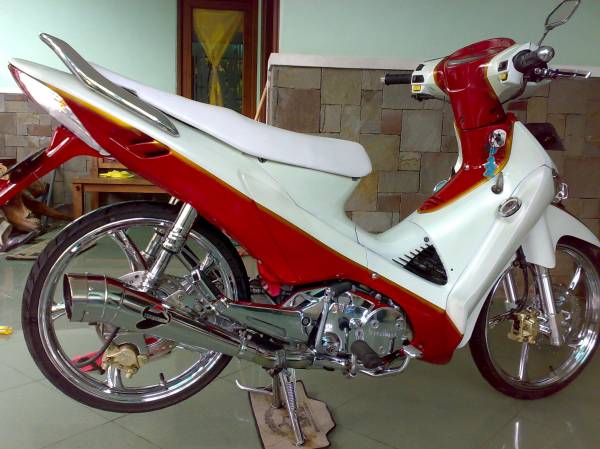 modifikasi motor radak keren: supra 125 full crom