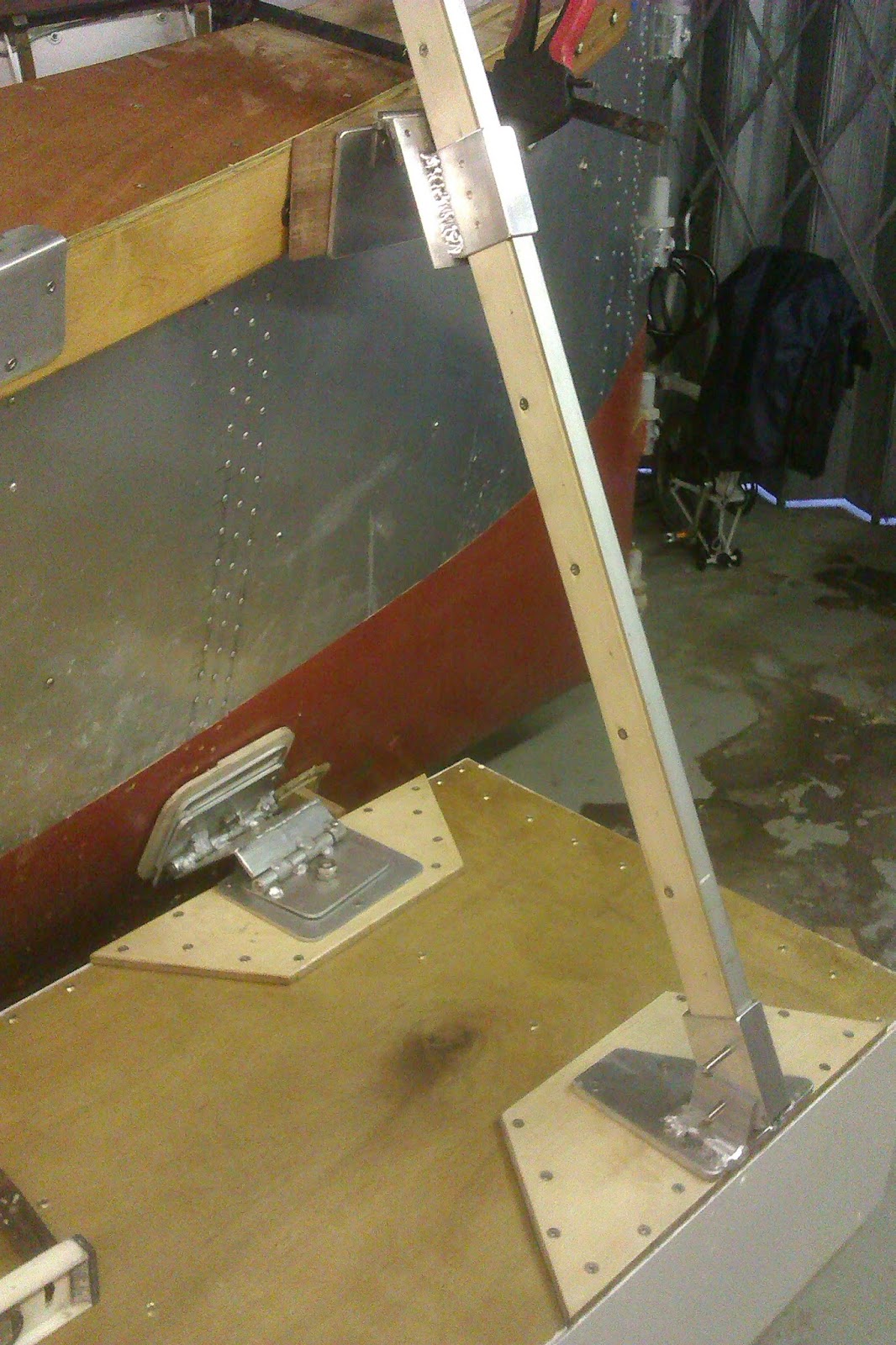 New Natural Boat Design and Building