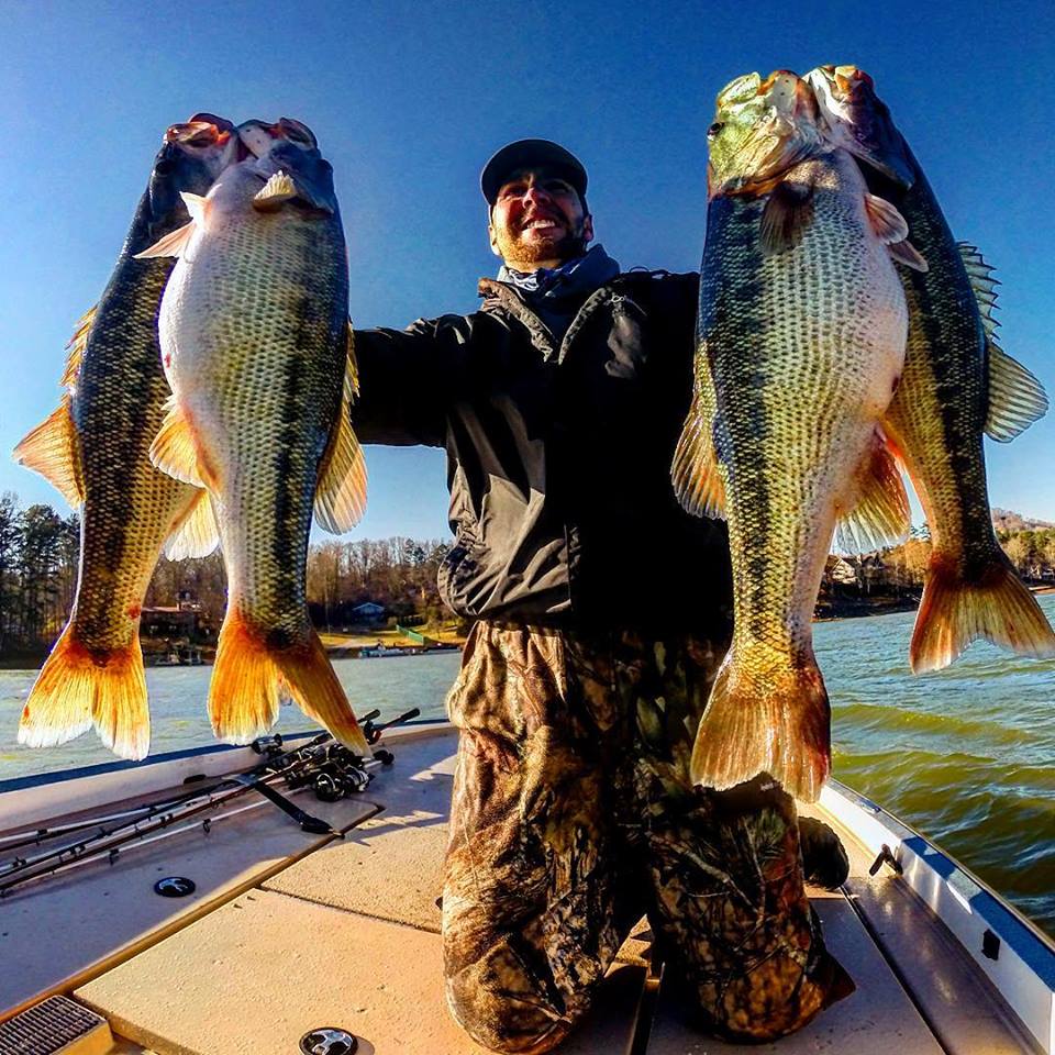 Dream Catcher's Fishing: How to Catch Big Bass in the Winter!