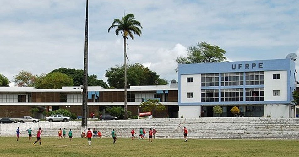 UFRPE promove feira de profissões para orientar alunos do Ensimo Médio