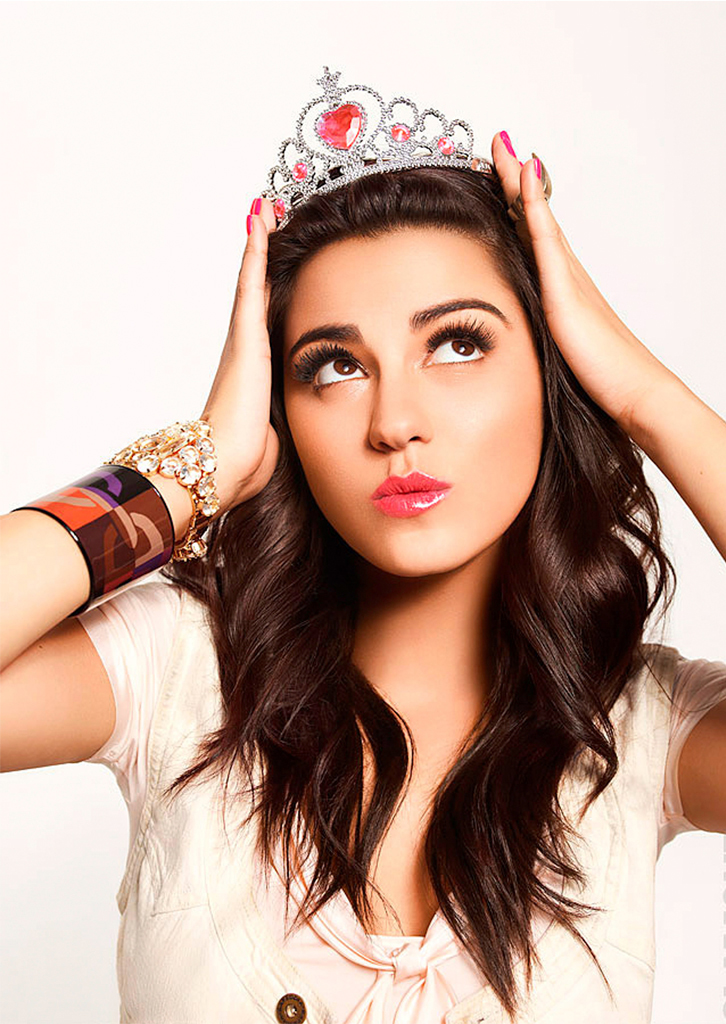 The ABC´s of Beauty: Maite Perroni aka Maite Perroni Beorlegui (Galería 1)