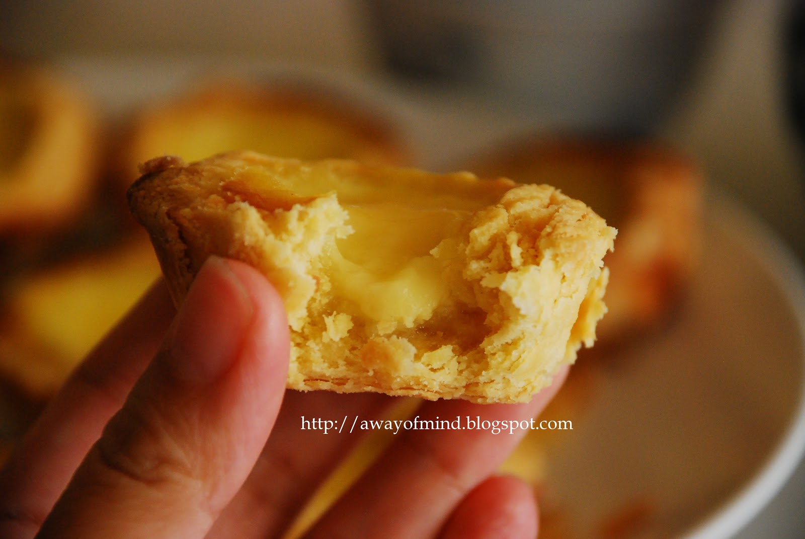 Awayofmind Bakery House: Hong Kong Flaky Egg Tarts 酥皮蛋塔