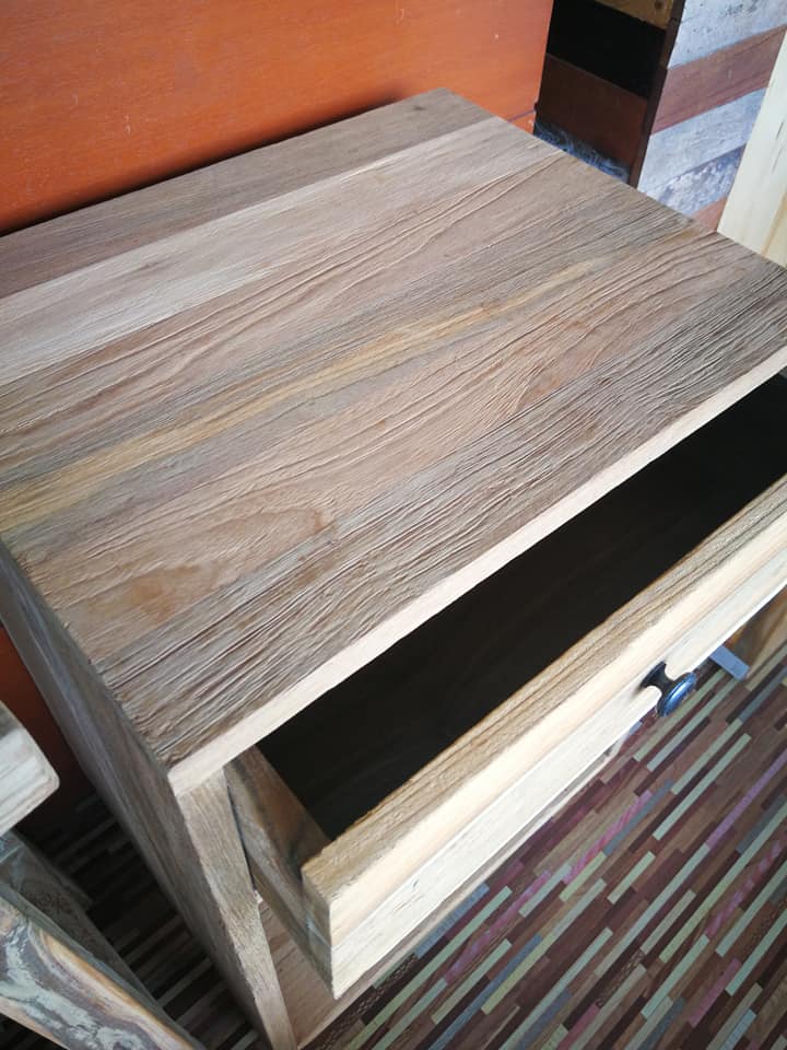 Kayu Warisan Malaysia: Perabot Kayu Jati