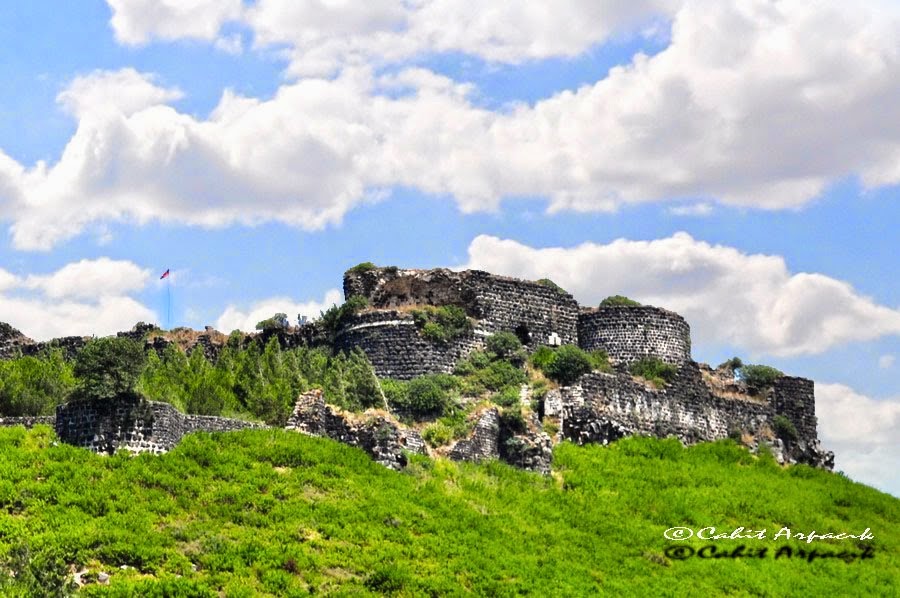 Toprakkale | Nerede Ne Gezilir