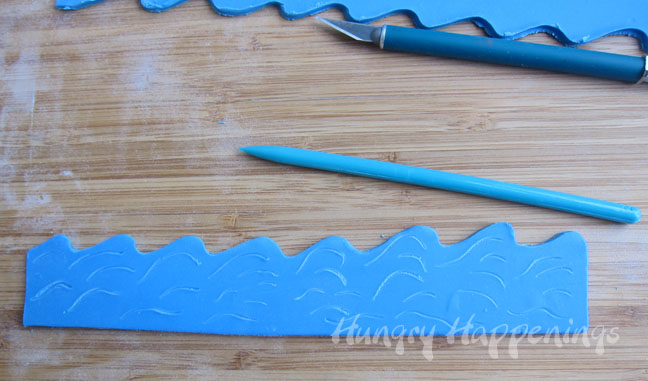 Ocean Cupcakes with Edible Cupcake Wrapper Waves