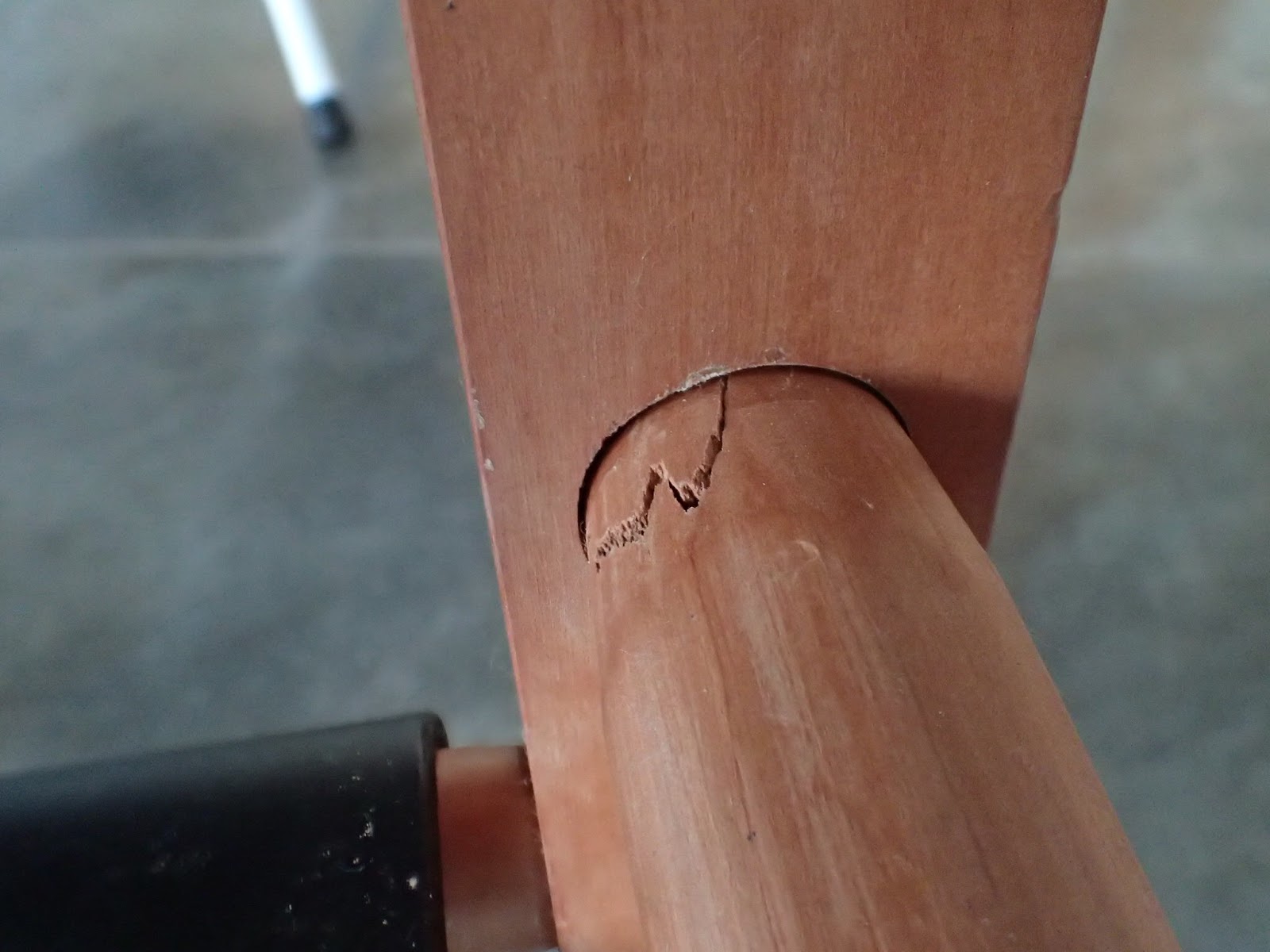 Toolerable: Chair Fail! How To Fix - SURVEY