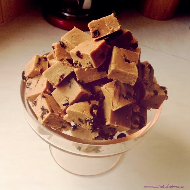 United Cakedom: Rum & Sultana Fudge