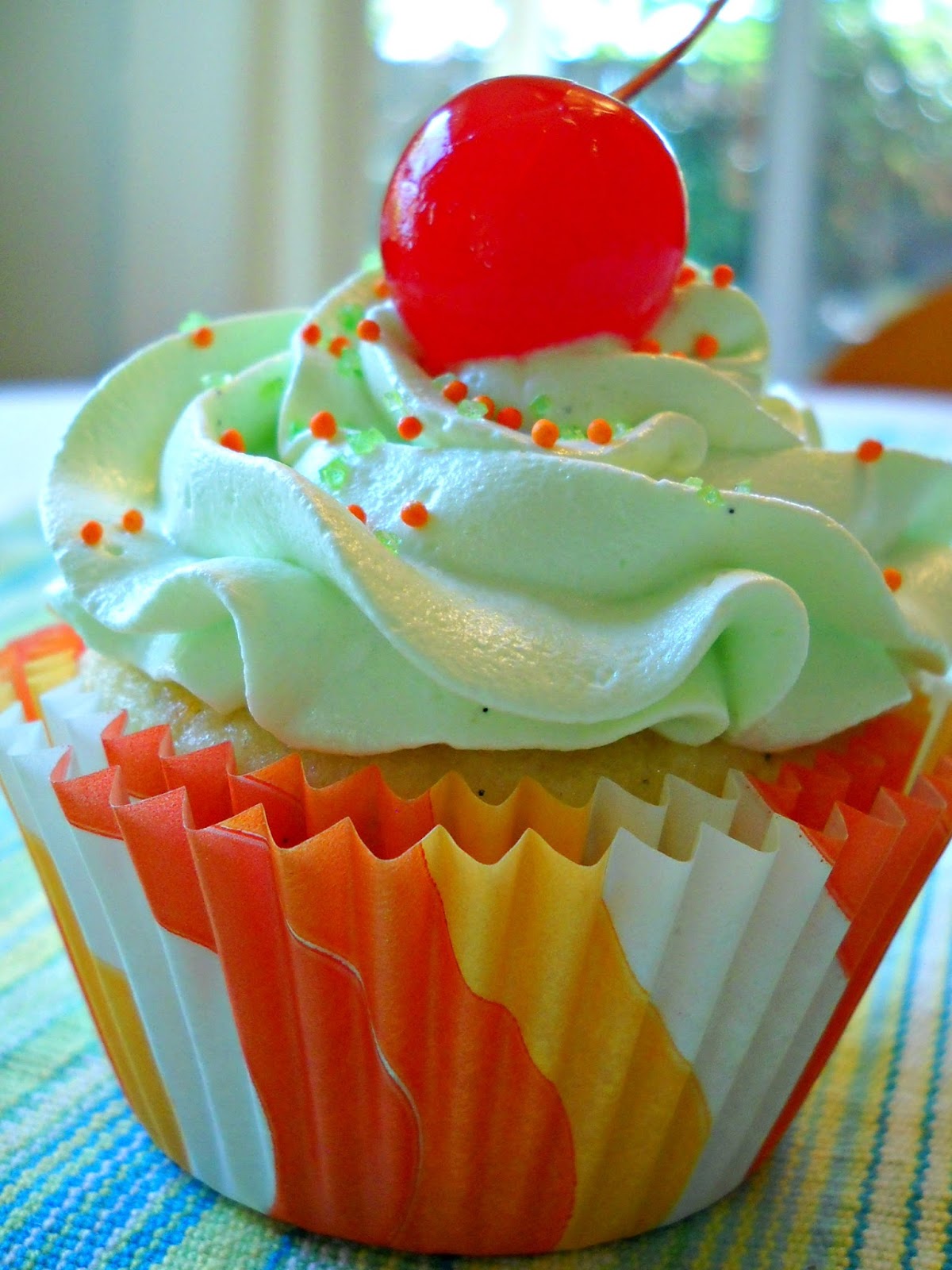 Bake It With Booze!: Japanese Slipper Cupcakes