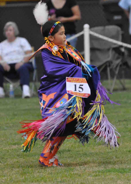 White Wolf : Cherokee Pow Wow Attracts Native Dancers From Across ...